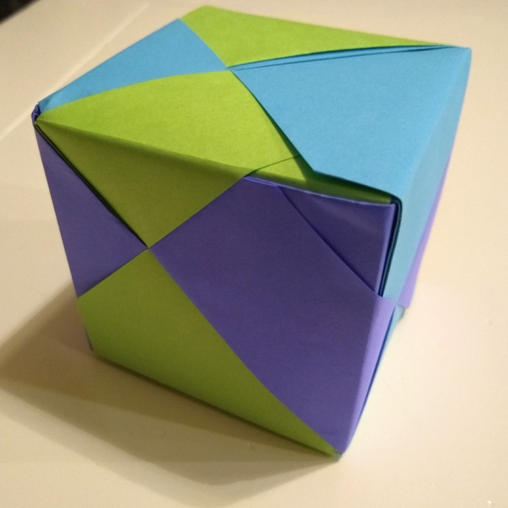 Modular Origami - Sonobe Classroom Display | Math = Love