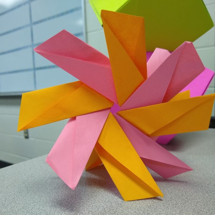 Modular Origami - Sonobe Classroom Display | Math = Love