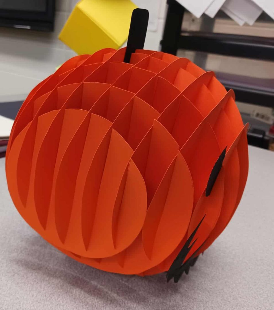 Pumpkin Jack-o'-lantern Sliceform | Math = Love